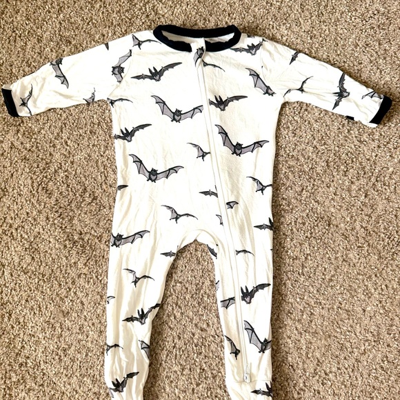 Kyte BABY | One Pieces | Bat Print Kids One Piece | Poshmark
